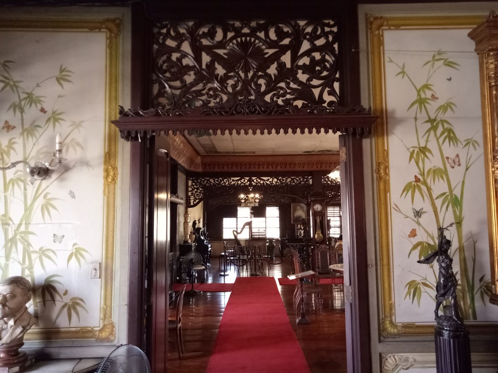 Symbolisms in a Filipino Family Home – Renacimiento Manila